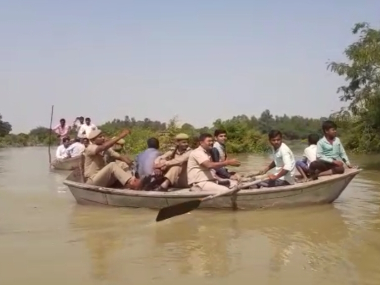 Flood water entered Kasimpur village, DM knew the situation, villagers ...