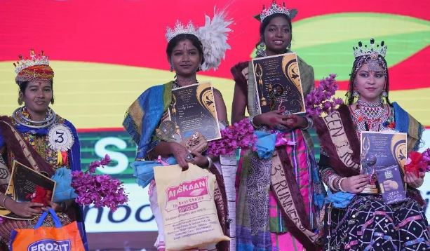 tribal beauty contest Tribal Beauty in Raipur Jharkhand's daughter won ...