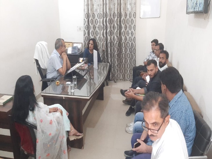 Rewari DC Ashok Kumar Garg did a surprise inspection of the city ...