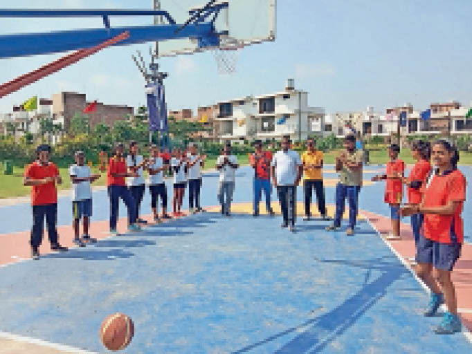 In Basketball Girls category, Women Sports Club defeated SRDAV School ...