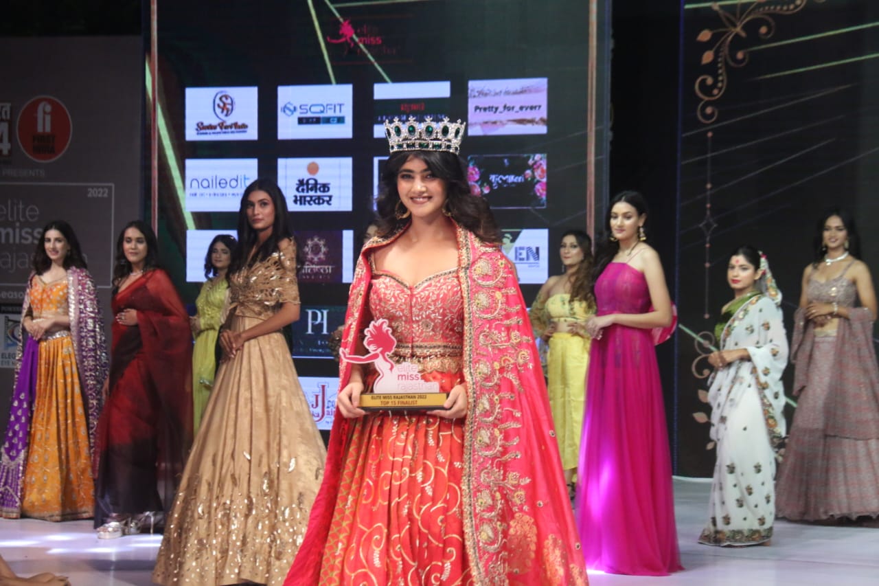 Shweta, who has talent in singing and music, is the daughter of retired ...