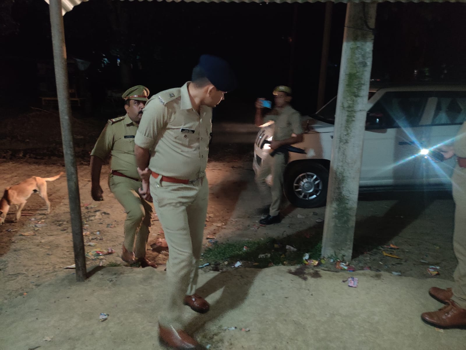 Attack with a sharp weapon 100 meters away from the village, the links ...