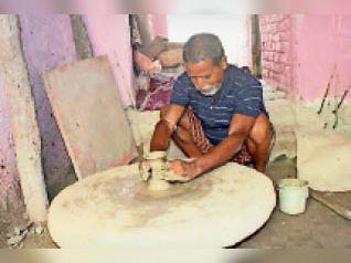 The potters' wheel caught the pace for Diwali and Chhath, the demand ...