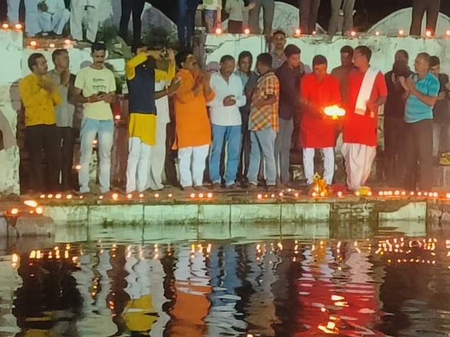 After years, Kalvar Kund submerged, devotees reached Anadi Kalpeshwar ...