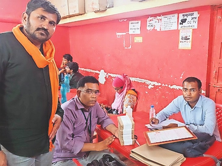 Sampling now, sweets will be sold till the report comes | आखिरकार जागे ...