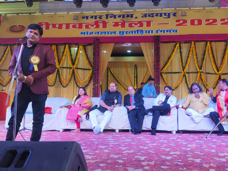 With the sparkle of words, the triveni of humor, literature, Surendra ...