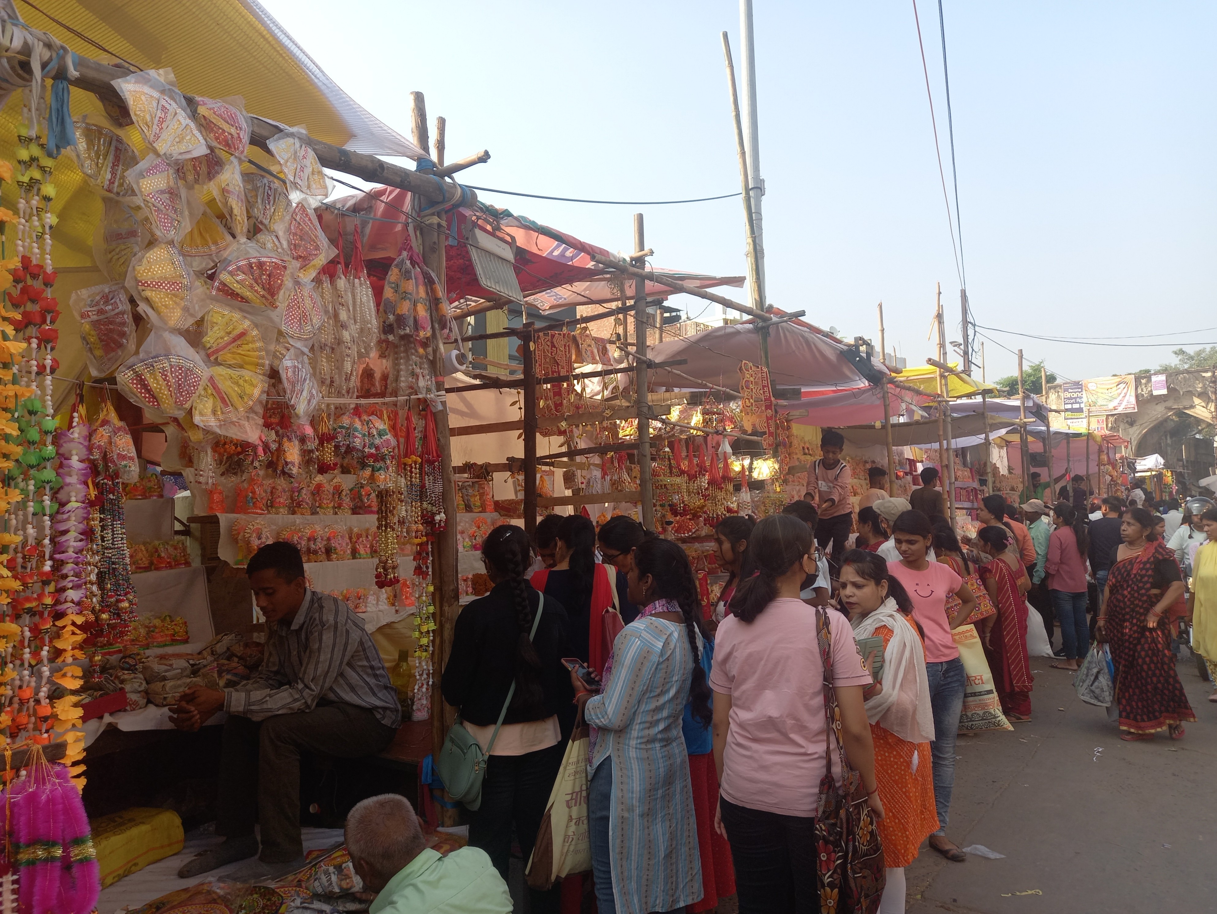 rush of buyers in the markets of Ayodhya: Know what is special ...