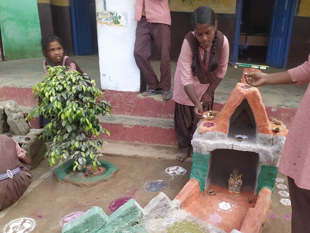 In Lambhua, even today Gharaunda is made at home In this, Ganesh ...