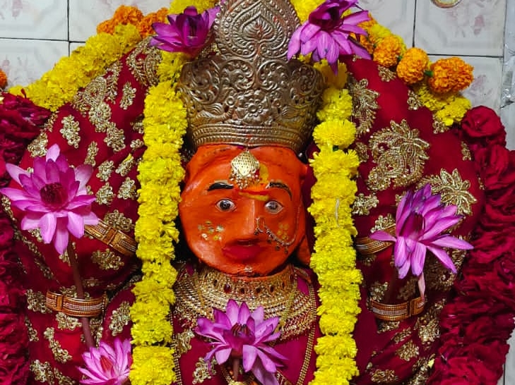 Kakra Aarti took place in the ancient Mahalaxmi Mata temple at the fort ...