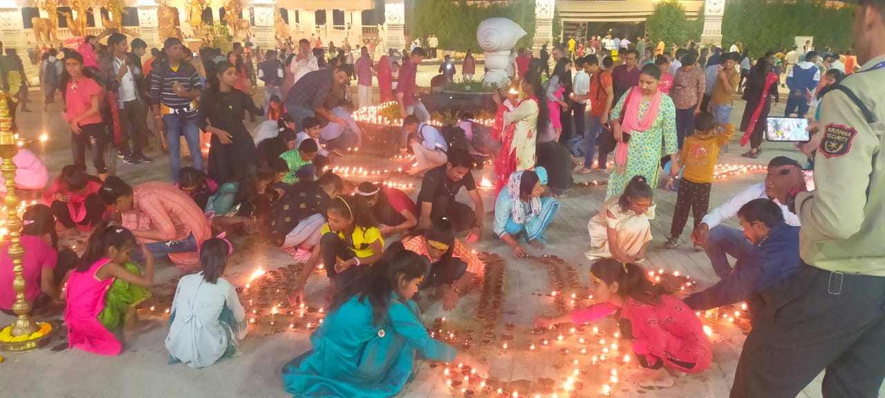 Diwali-Drone Video in Mahakal Lok with Children of Destitute Home | 1 ...