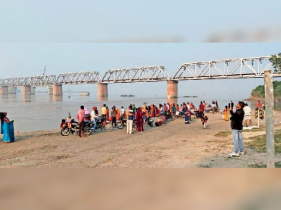 13 hundred Chhath Ghats built in the district, 35 ghats are overcrowded ...