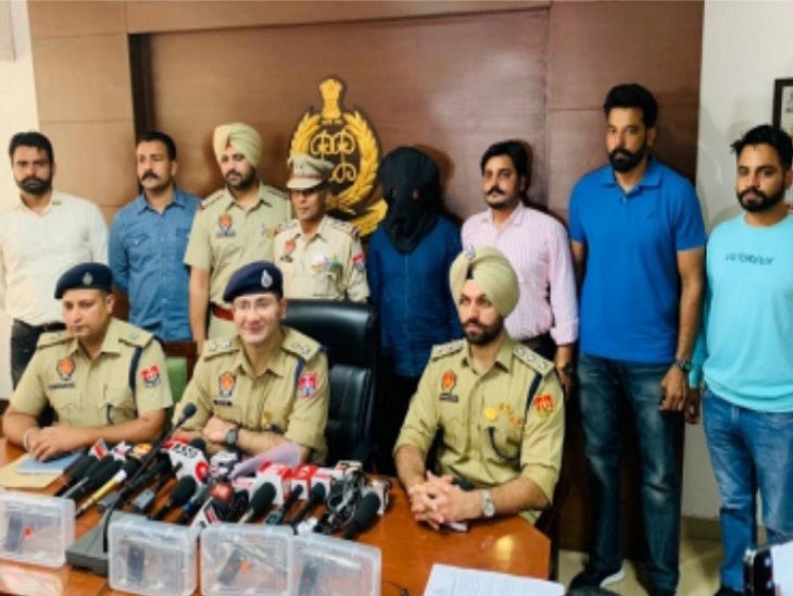 Weapons brought from enemy gangs for gang war; 18 cases registered in ...