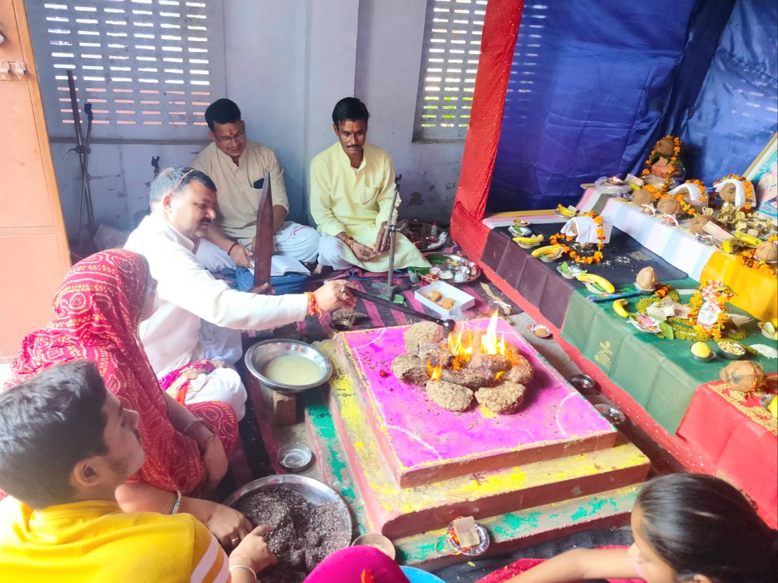 Special make-up of the idols done on the foundation day, will end by ...