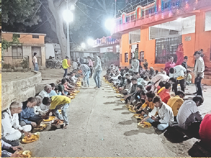 Bhandara took place in Bhavani Mata temple, 2 thousand people accepted ...