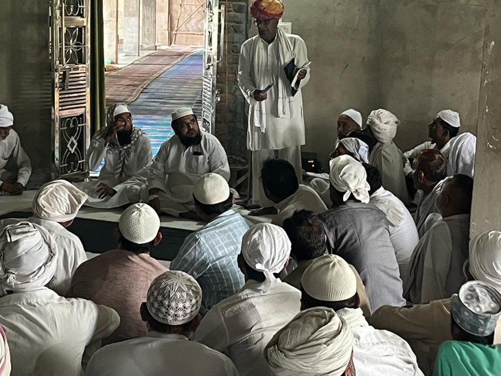 पूर्व मंत्री व मेव समाज के लोग CM गहलोत से अलवर में मिलेंगे | Former ...