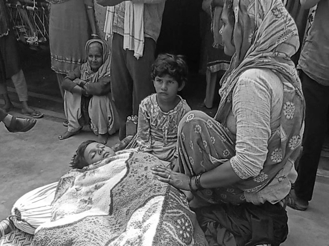 One girl died, two were pulled out; Came to Nanihal three days ago ...