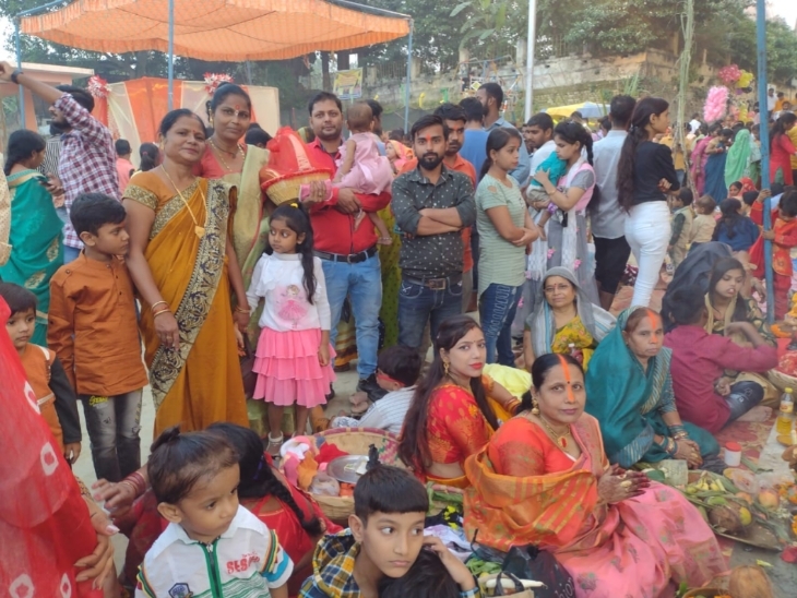 Arghya offered to the setting sun, prayed for the well being of the ...