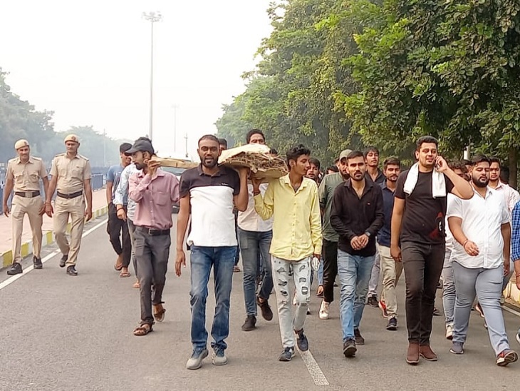 Rohtak News; case of abusing Manish Grover by MP, Dr. Arvind Sharma ...