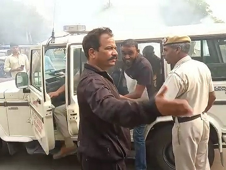 Rohtak News; case of abusing Manish Grover by MP, Dr. Arvind Sharma ...