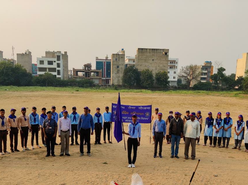 NCC scouts run in Run for Unity, take oath of national unity | सरदार ...