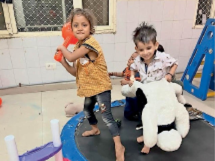 Toy room built in the ward to entertain sick children | राजिंदरा ...