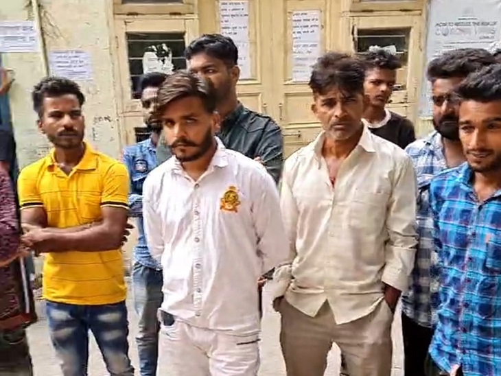 Karnal News, the candidates created a ruckus in the Nilokhari BDPO ...