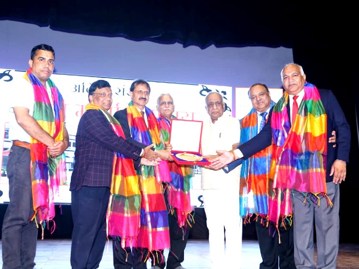Gaurav Samman 2022: Officers of Vaish College Management Committee ...