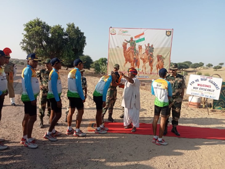 jammu kashmir Cycle rally reaches Barmer border from Jammu and Kashmir ...