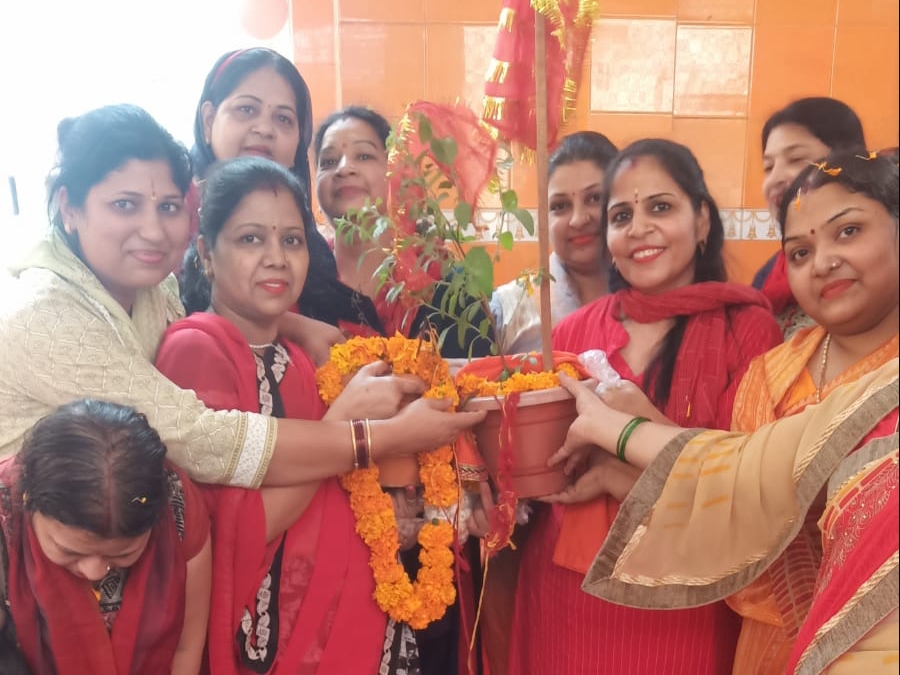 Devotthan Ekadashi festival celebrated with pomp in Anupshahr Women ...