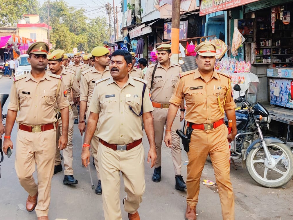 Blood was found in Kannauj, police personnel deployed outside the house ...