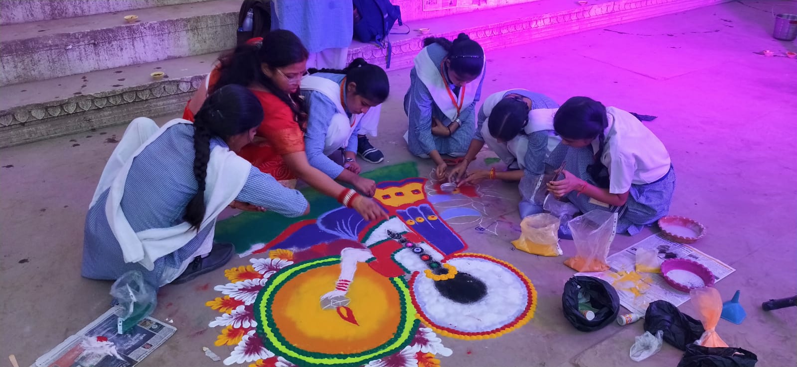 मथुरा-वृंदावन के 26 घाट हुए दीयों की रोशनी से जगमग | 26 ghats of ...