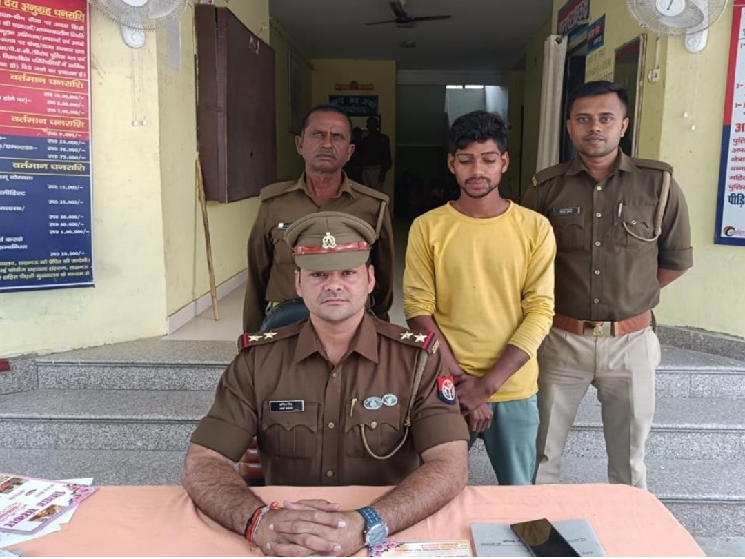Gangster accused was wanted in many cases, looking for other gangsters ...