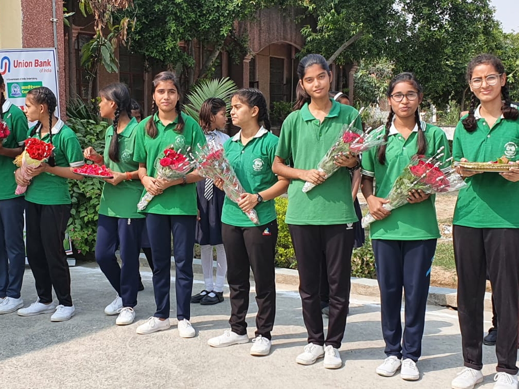 Regional chief planted saplings in Navodaya school in Bharthana ...