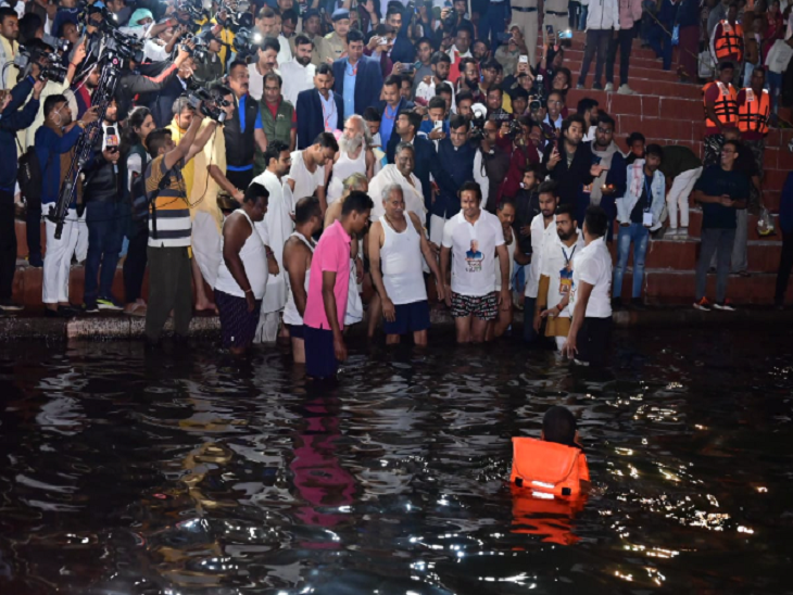 Chhattisgarh CM Bhupesh Baghel Mahadev Ghat Video | Raipur News | दाऊजी ...