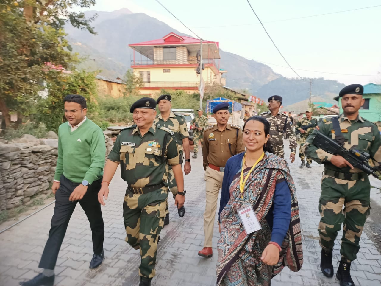 Himachal Assembly Election 2022; Flag march held at Khaniyara in ...