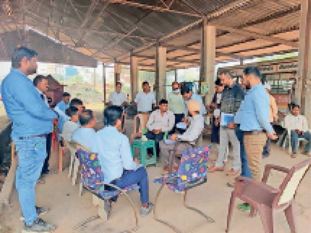 Under Smart City, construction will be done in government bus stand at ...