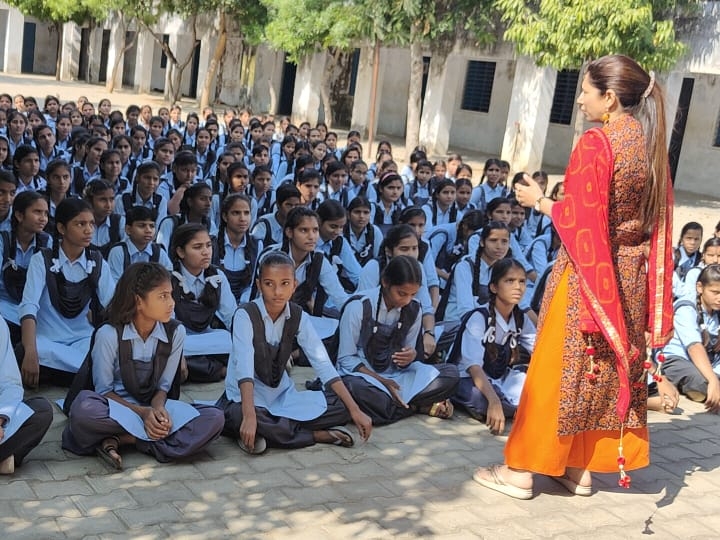 Students openly asked questions, Dr. Shikha solved the doubts | 'लाज ...