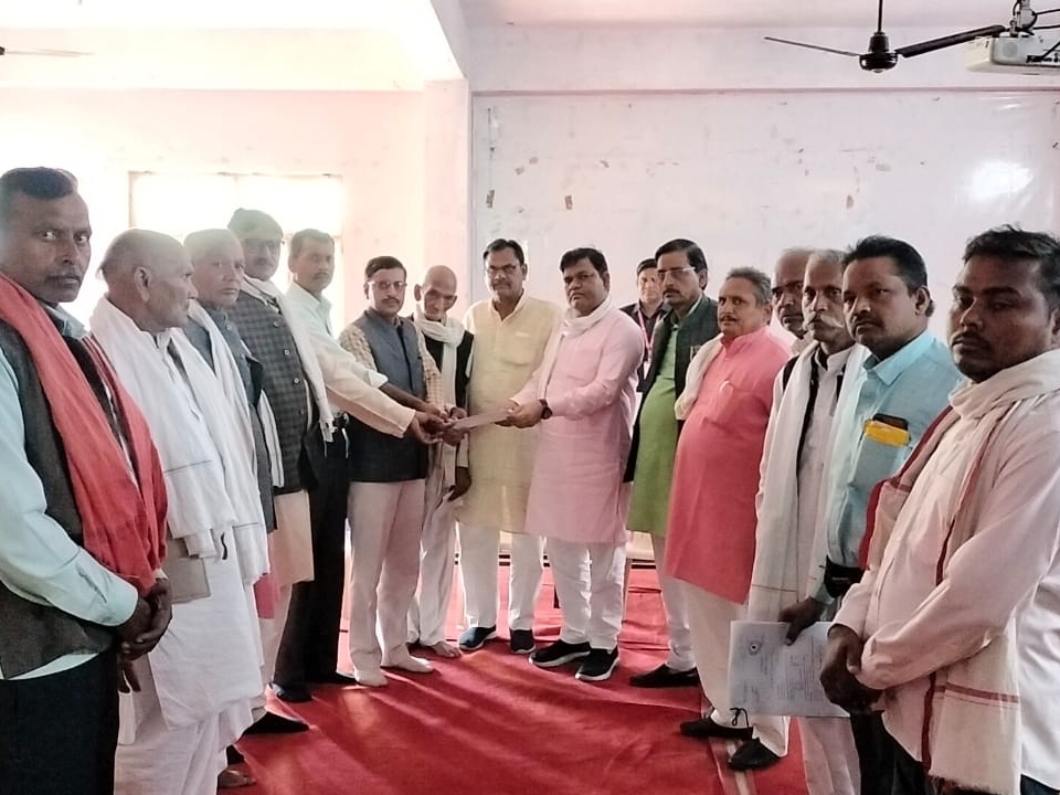 Said- The amount of Chief Minister Kisan Samman Nidhi should be ...