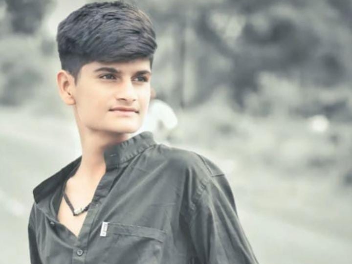 11th class boy went out for a walk after drinking tea in the evening ...