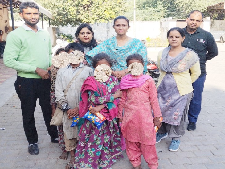 Rescued 4 begging children under special campaign