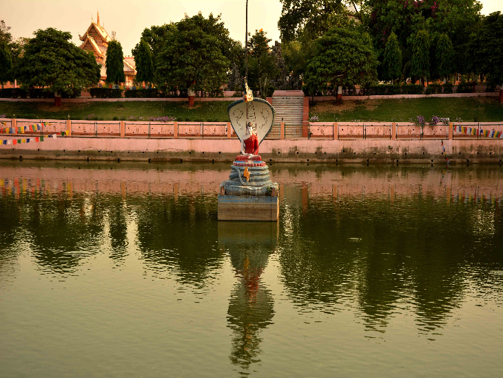 In the Mahabodhi temple complex, during the reign of Pal King ...