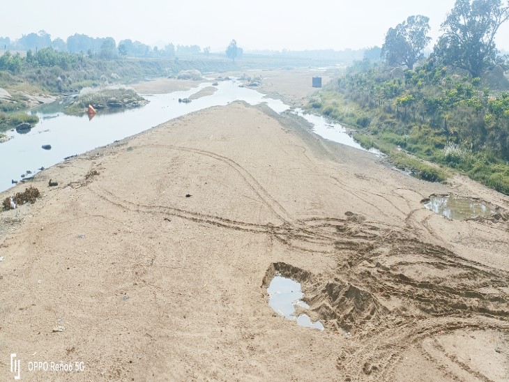 Now not common people, only registered person will get sand ghat | जिले ...