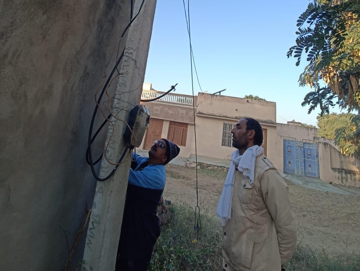 Guerrilla action of Electricity Corporation: Teams caught electricity ...