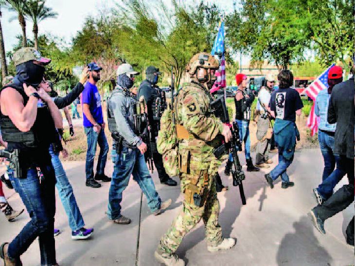 America: People carry weapons like army in demonstrations, rallies, new ...