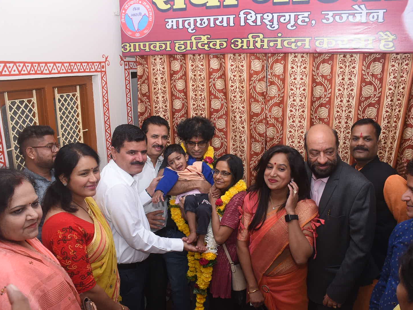 Indian-origin family living in America took the three-year-old girl ...