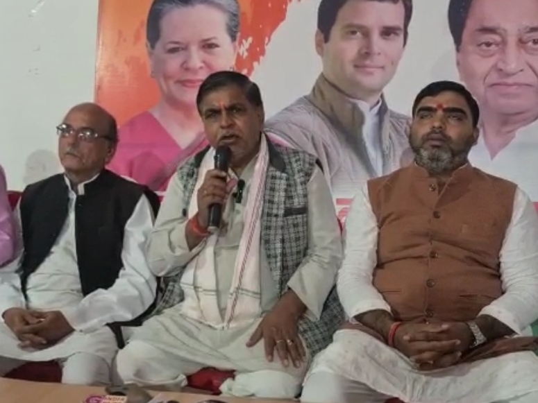 Congress office located at Niwari district headquarters | कल रवाना होगी ...