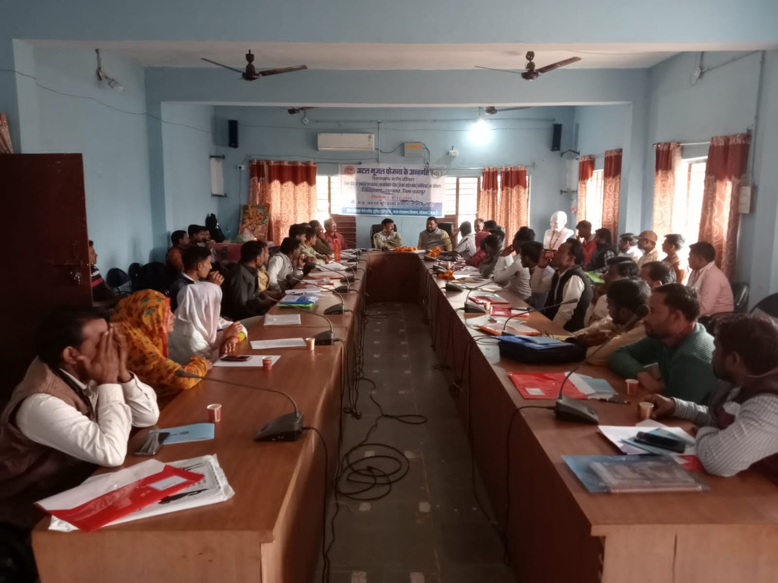 Inauguration of two-day training program, training given to people of ...