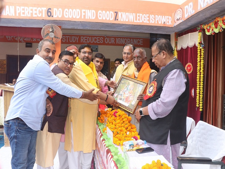 Govindacharya will hold dialogue in historic Nana Rao Park.kanpur | आज ...