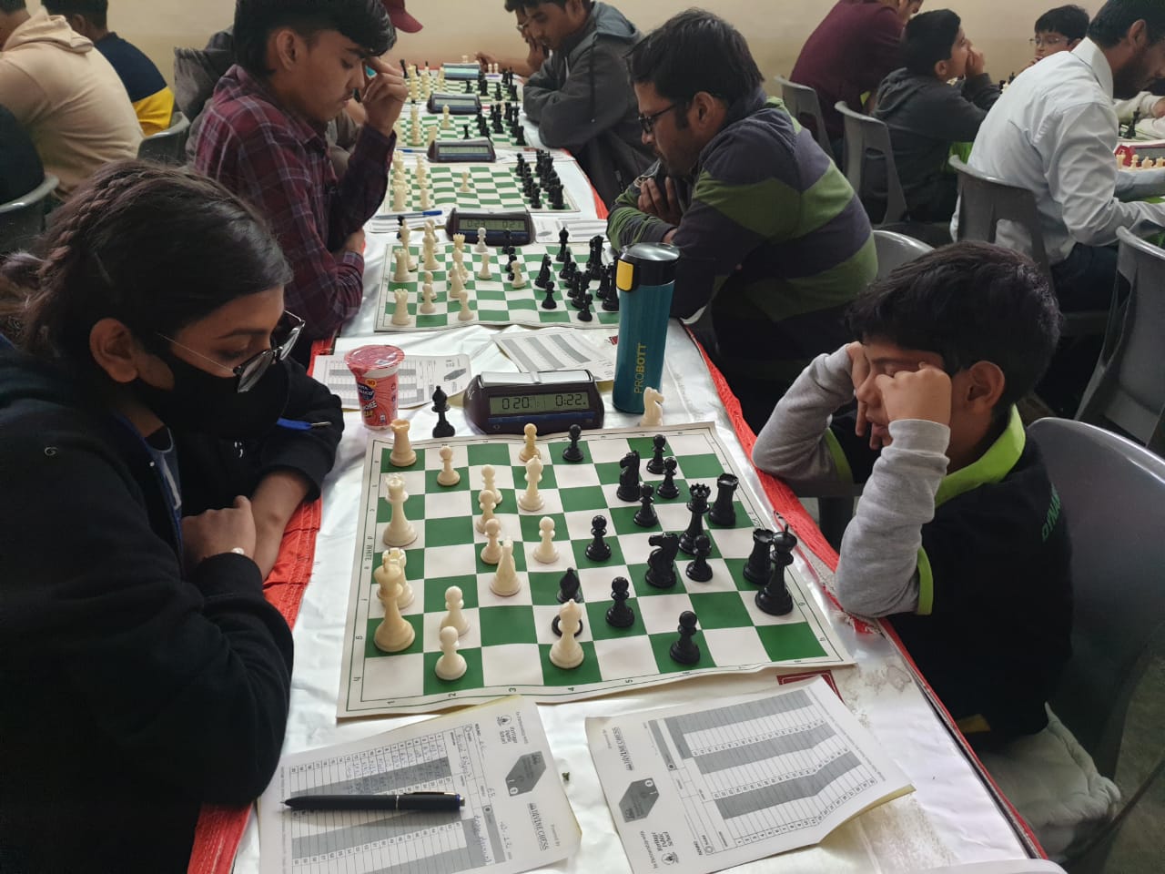 Chess players gathered from all over the country, | मथुरा में चेस जेस ...