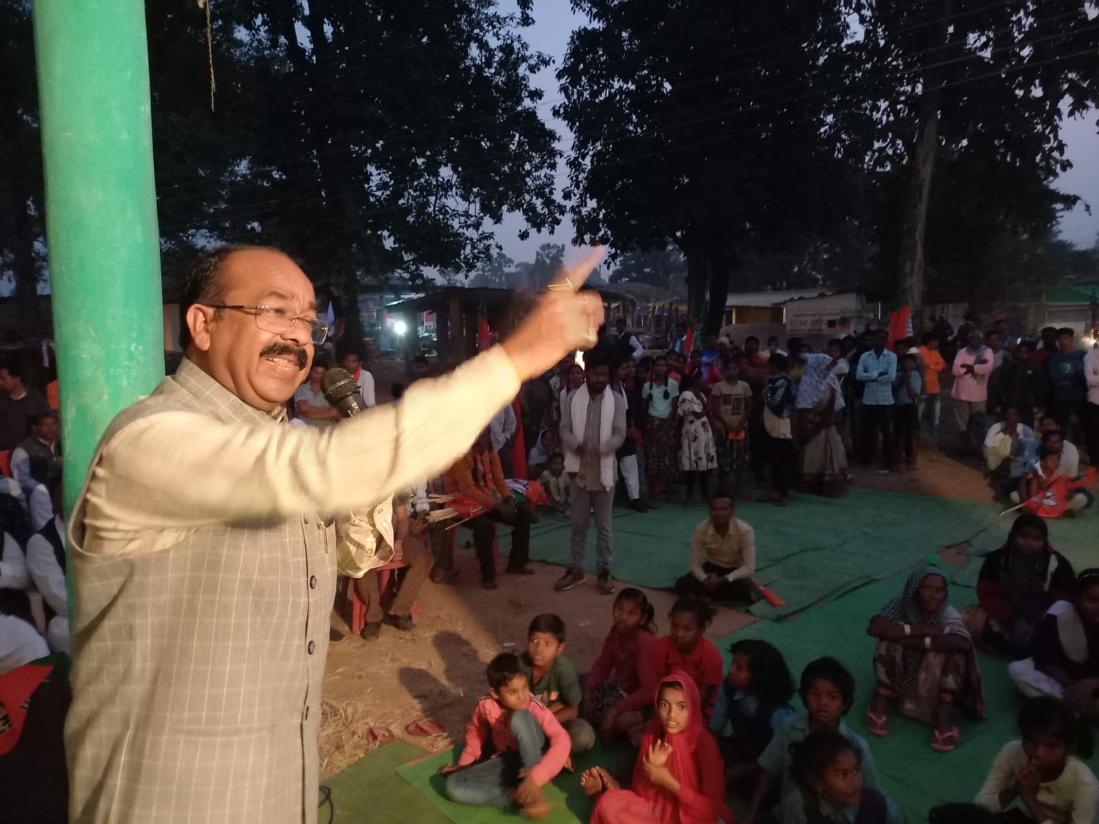 Markam and Arun Saw's statement Election campaign ends in Bhanupratappur Voting on 5th December ...